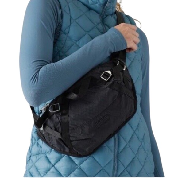 Athleta | Bags | Athleta Excursion Large Belt Sling Bag In Classic ...